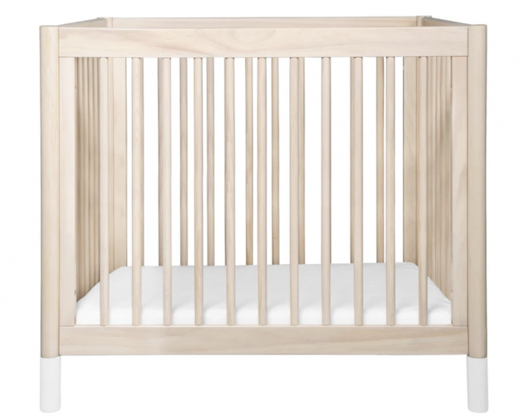 The Best Mini Cribs For Your Small Space Nursery | Raise Magazine